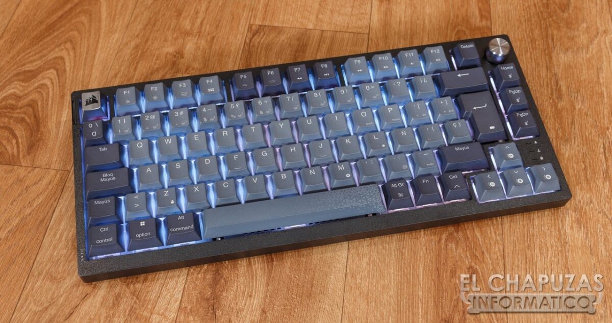 Experience the Ultimate Freedom with CORSAIR K65 Plus Wireless: A ...